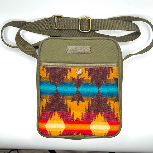 Pendleton | Bags | Pendleton Crossbody Sachel | Poshmark